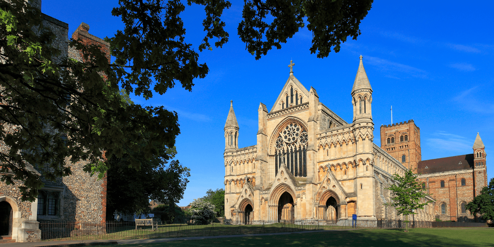 Logistics, Static Manned Guarding & Site Security UK (St Albans)